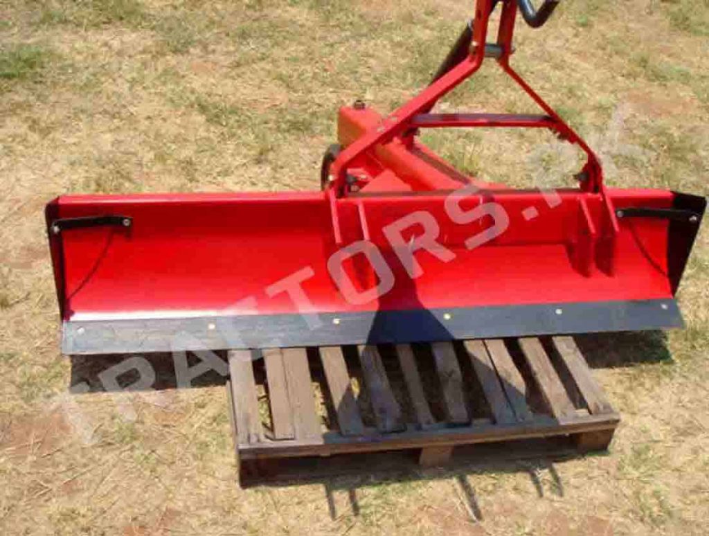 Rear Mounted Dozer - Tractors for Sale in Botswana